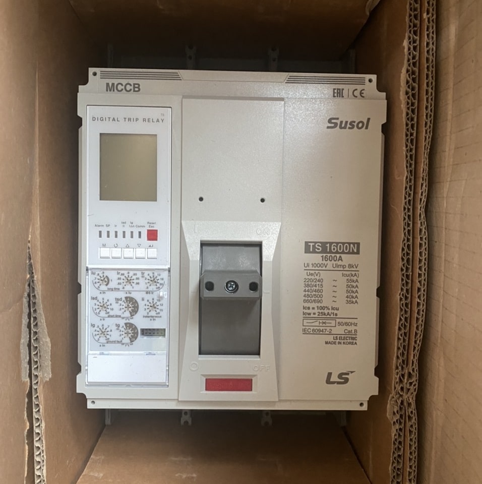 Aptomat MCCB 3P 1600A 50kA TS1600N